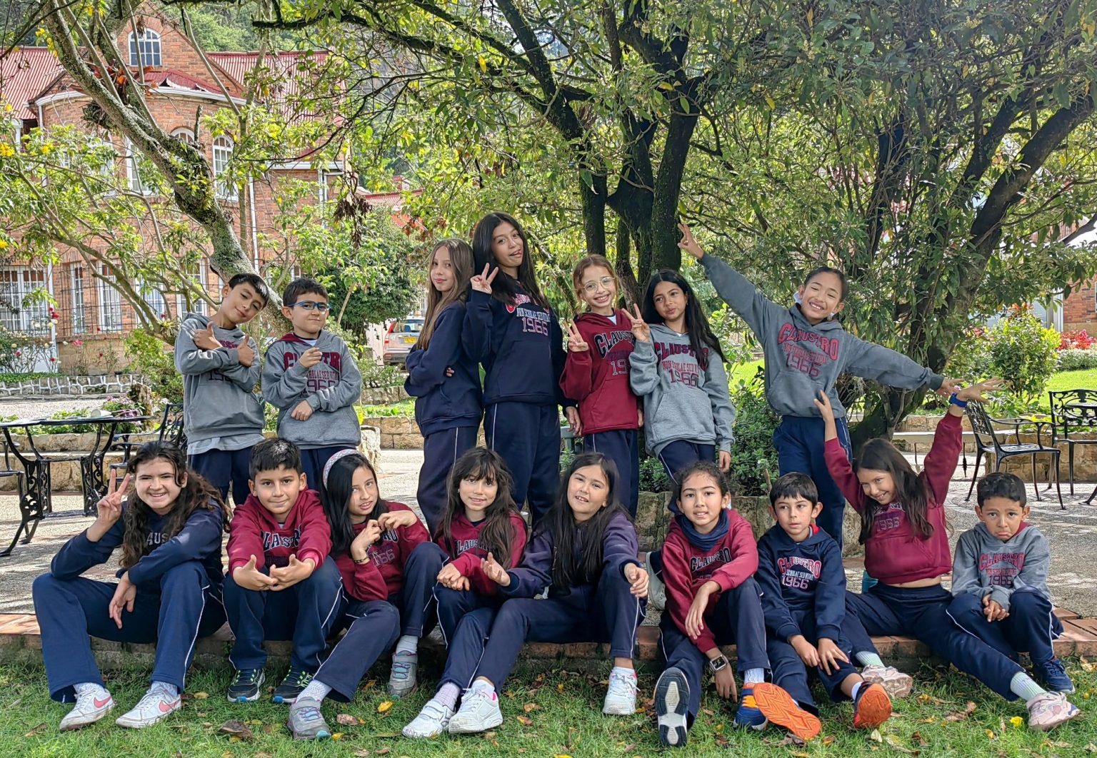 Etapa 2 - Colegio Claustro Moderno